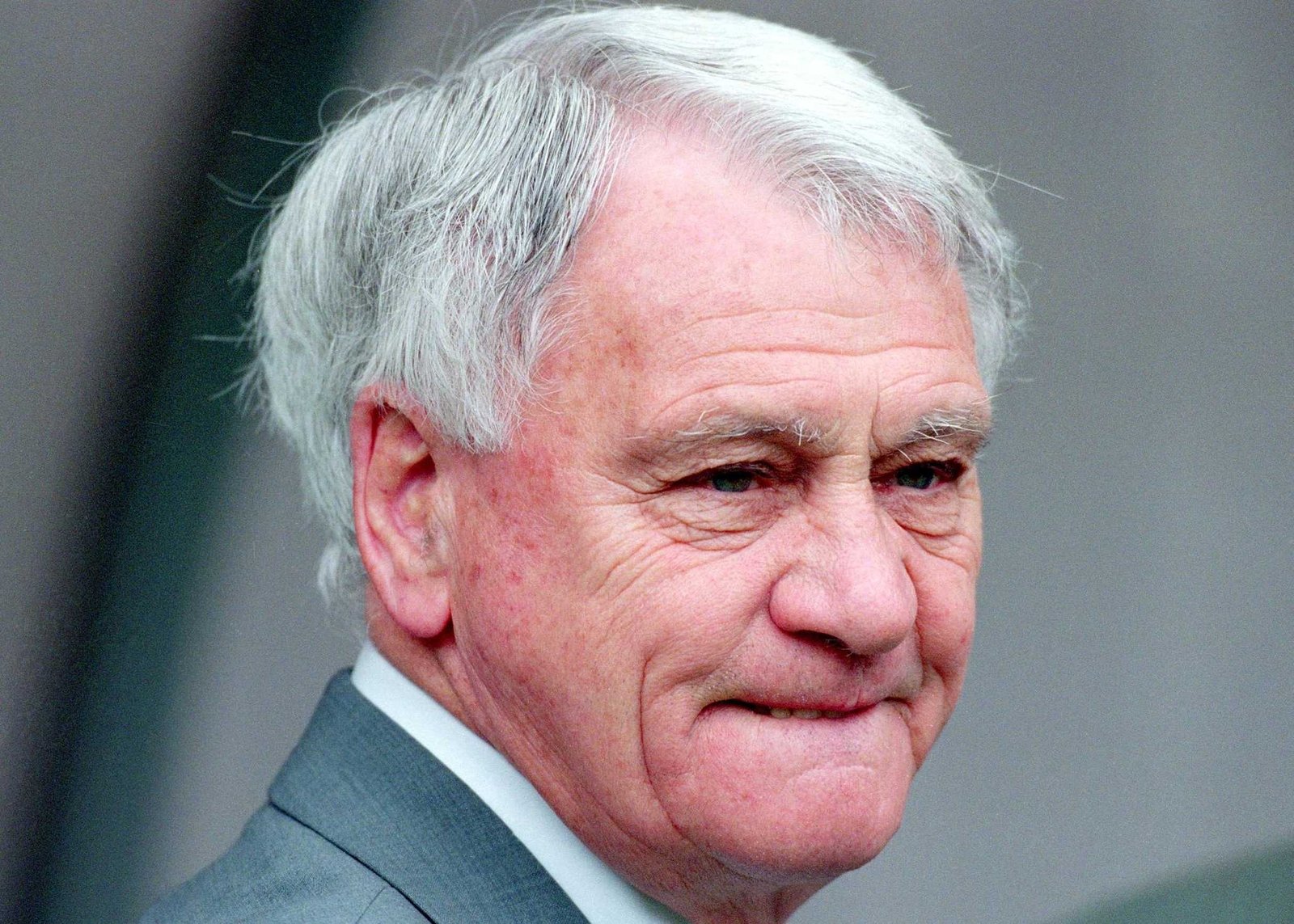 Robson recovers after operation