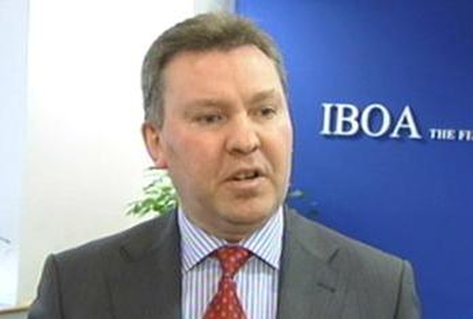 IBOA warning on BoI shares row