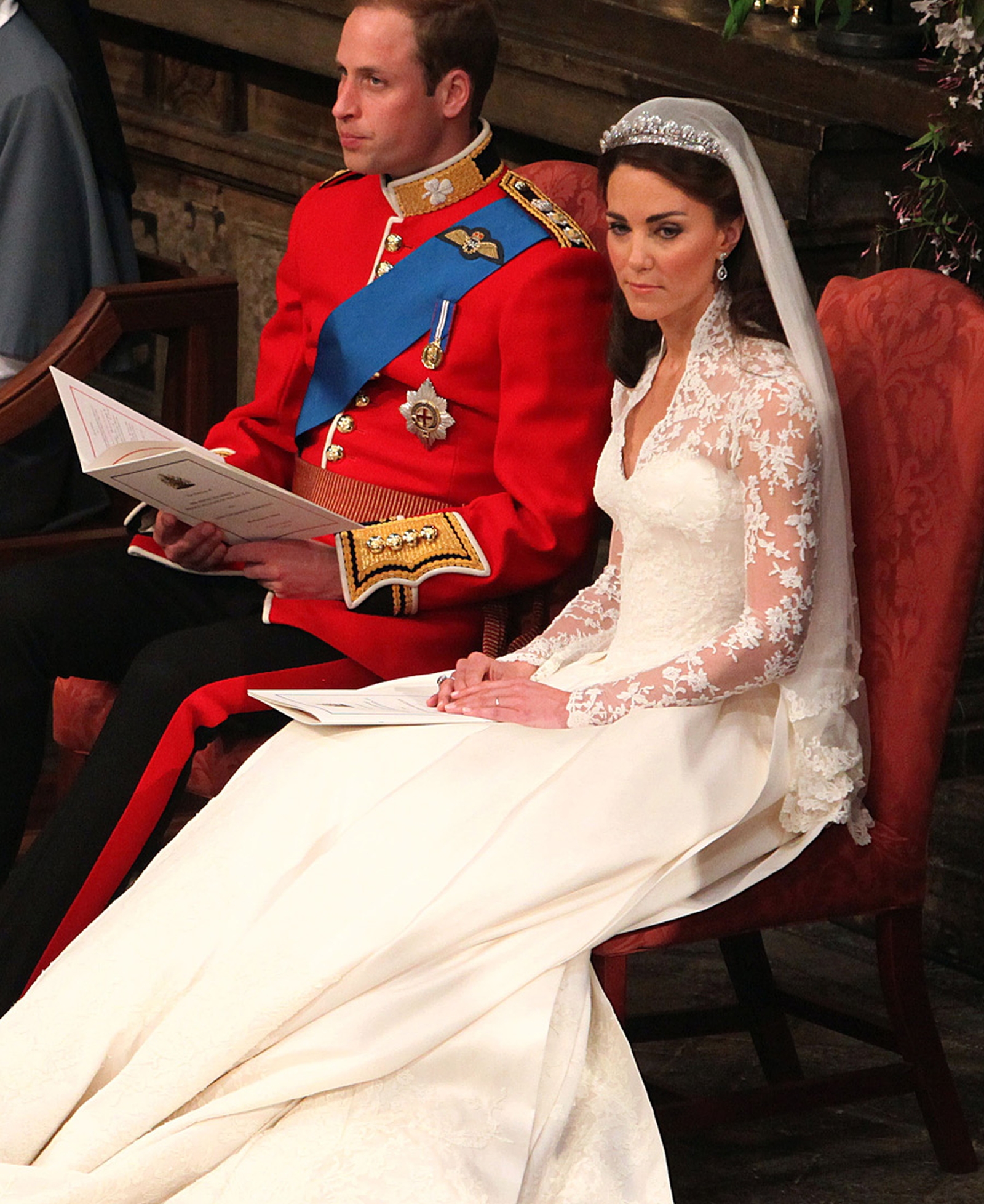 Kate's wedding dress going on display