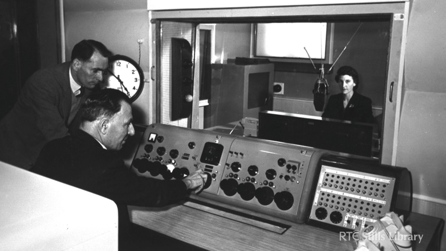 RTÉ Archives | Media | Radio Éireann Continuity Suite Official Opening