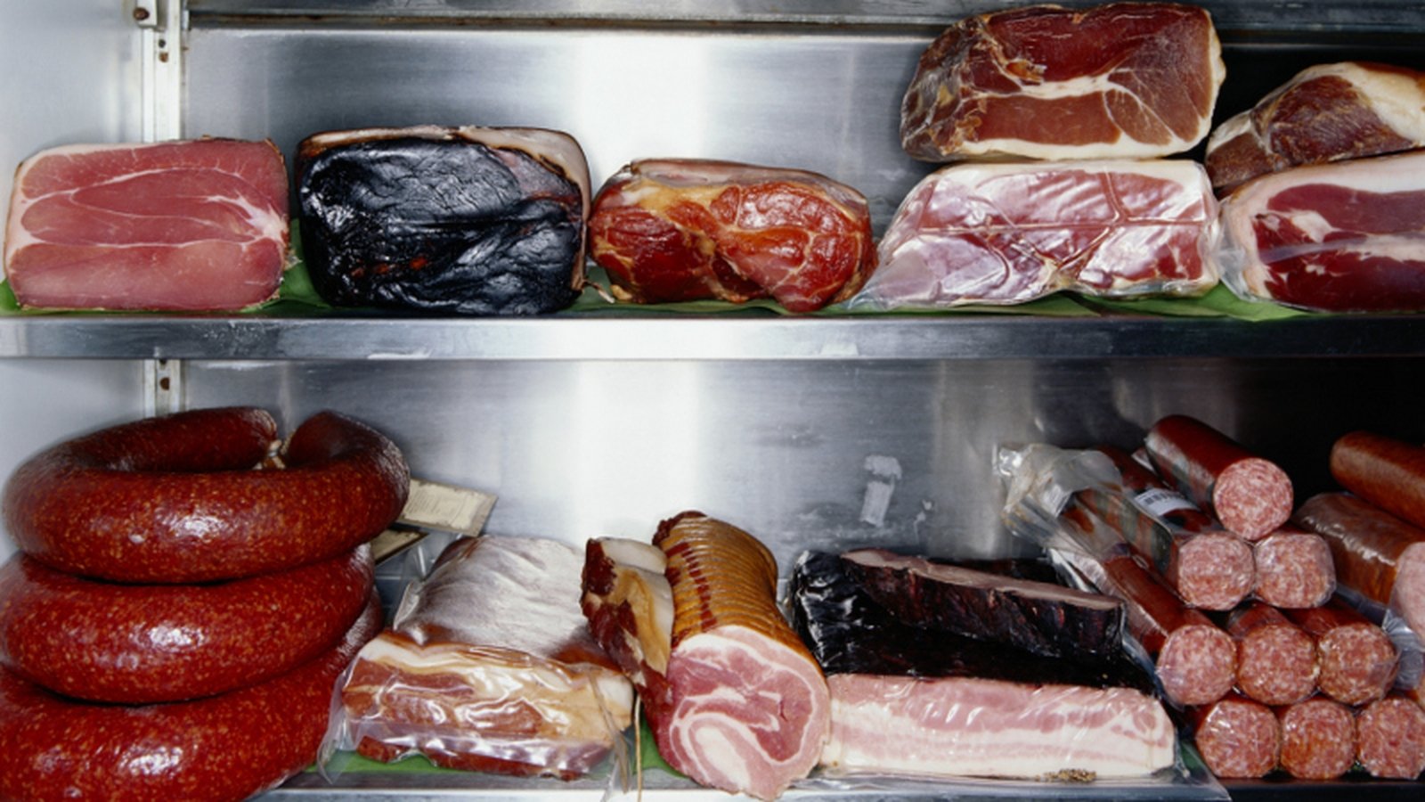 Top tips for storing, freezing and thawing meat