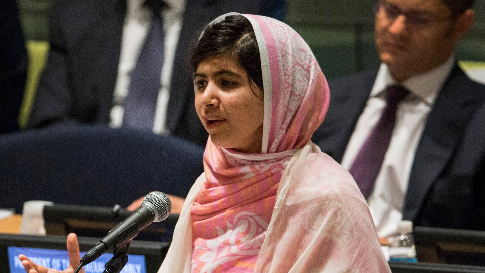 Pakistani schoolgirl speaks at United Nations