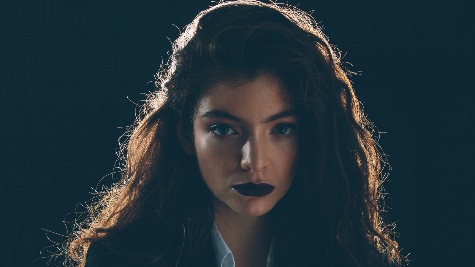 Lorde reveals new Hunger Games single