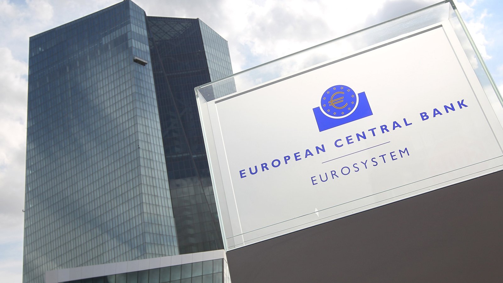 ECB holds rates steady as economy shows resilience