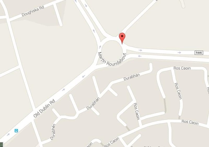 Fritheadh corp fir i gcarr i nGaillimh - Gardaí ag lorg finnéithe