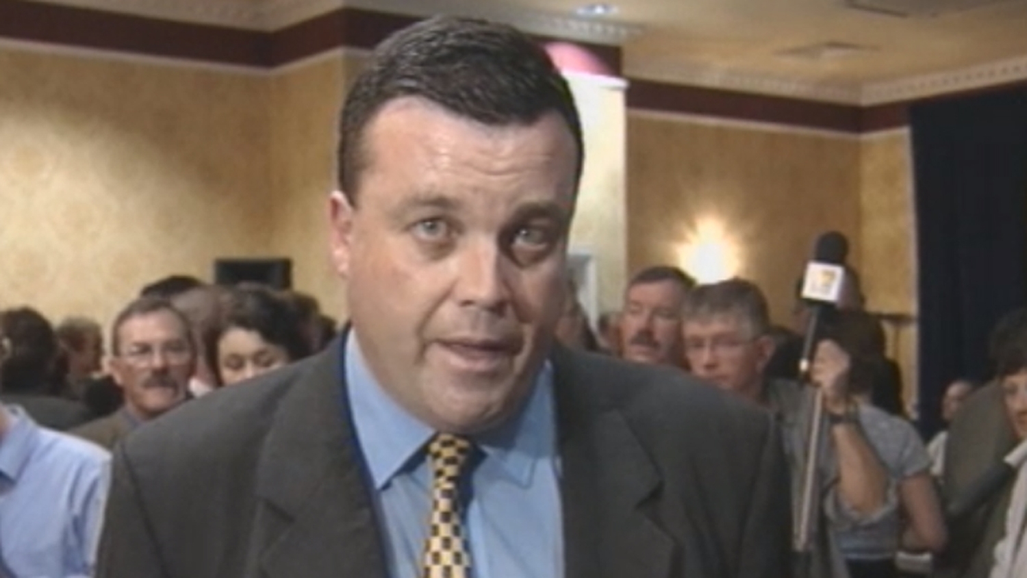 RTÉ Archives | Politics | Lenihan First Elected in Electronic Count