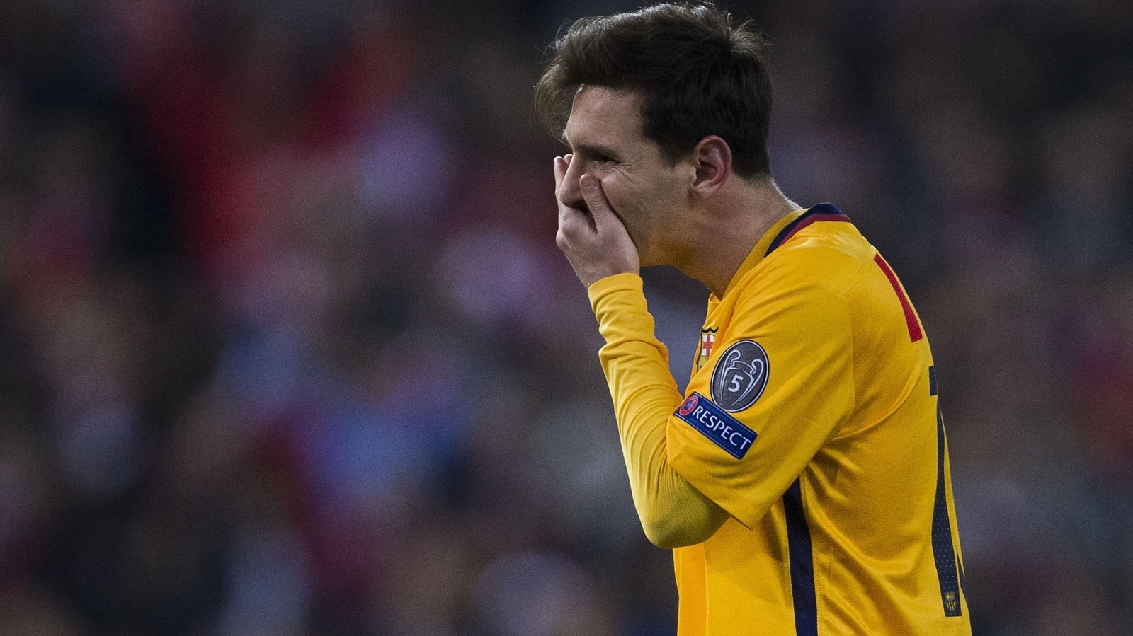 'It's very sad' - John Giles on Messi's poor form
