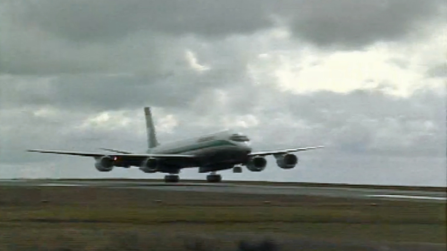 RTÉ Archives | Environment | First Flight From USA To Knock