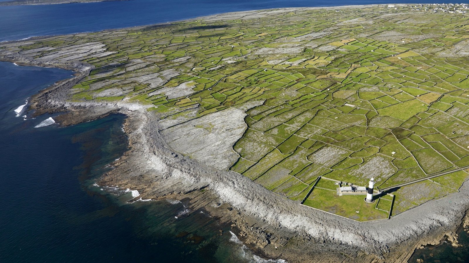 Cead Pleanála tugtha d'ionaid stórála uisce in Inis Oírr