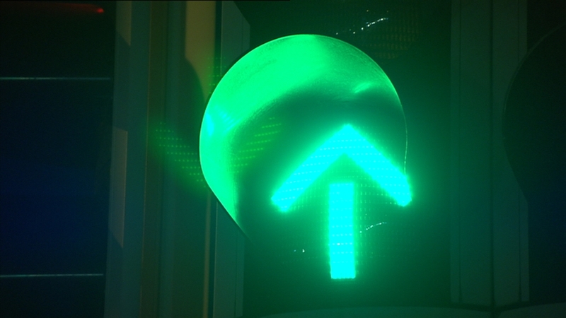 Soilse Tráchta le cur ar Thimpeallán na gCiarbhánach i nGaillimh