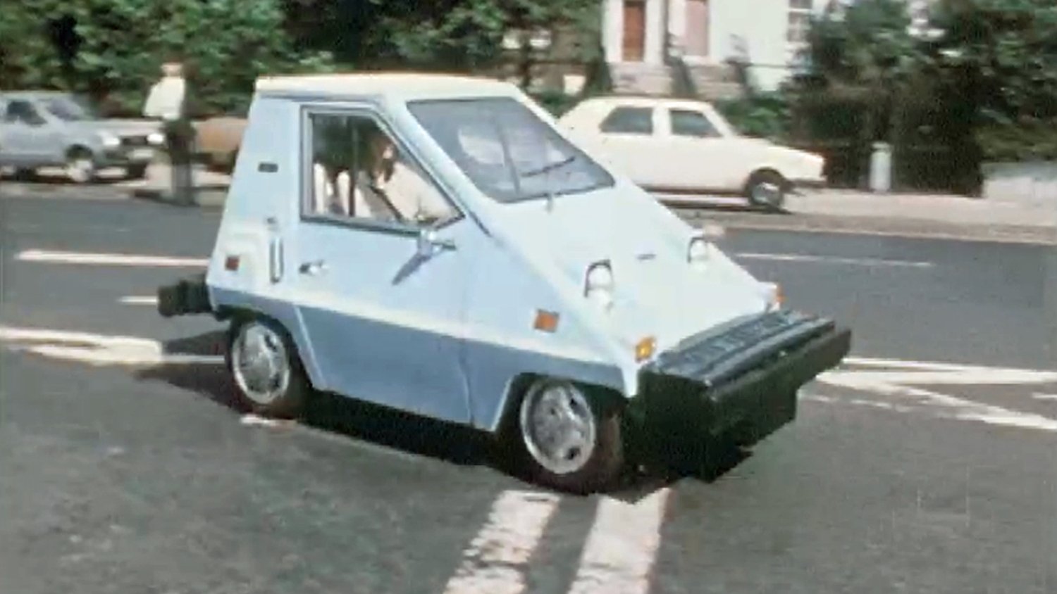 RTÉ Archives | Environment | Ireland's First Electrically Powered Car
