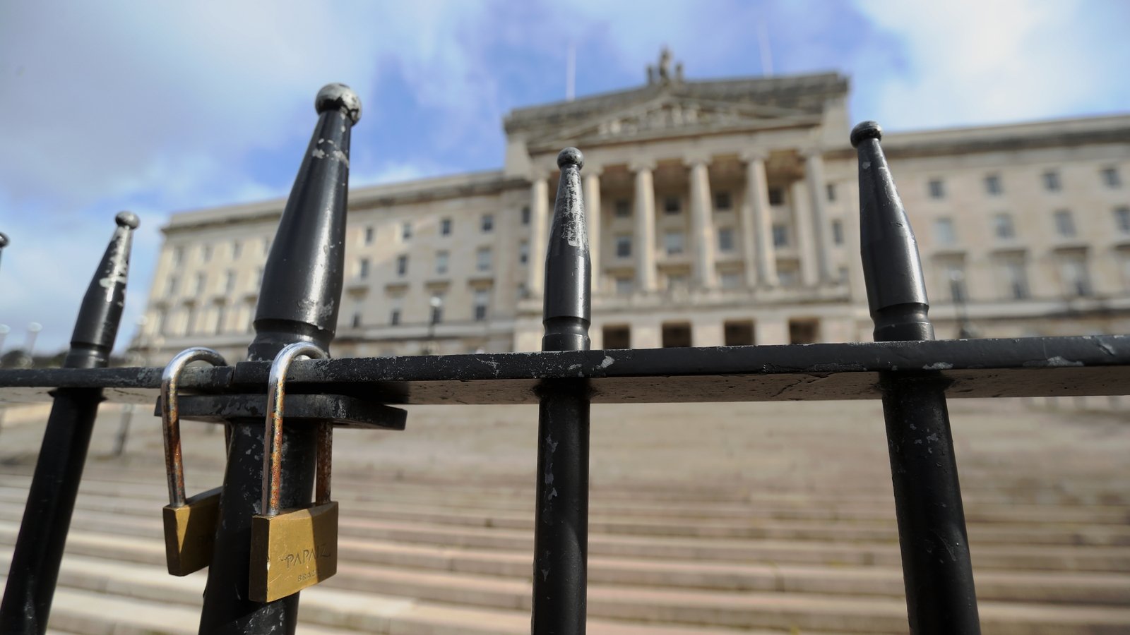 Brokenshire to meet main parties at Stormont