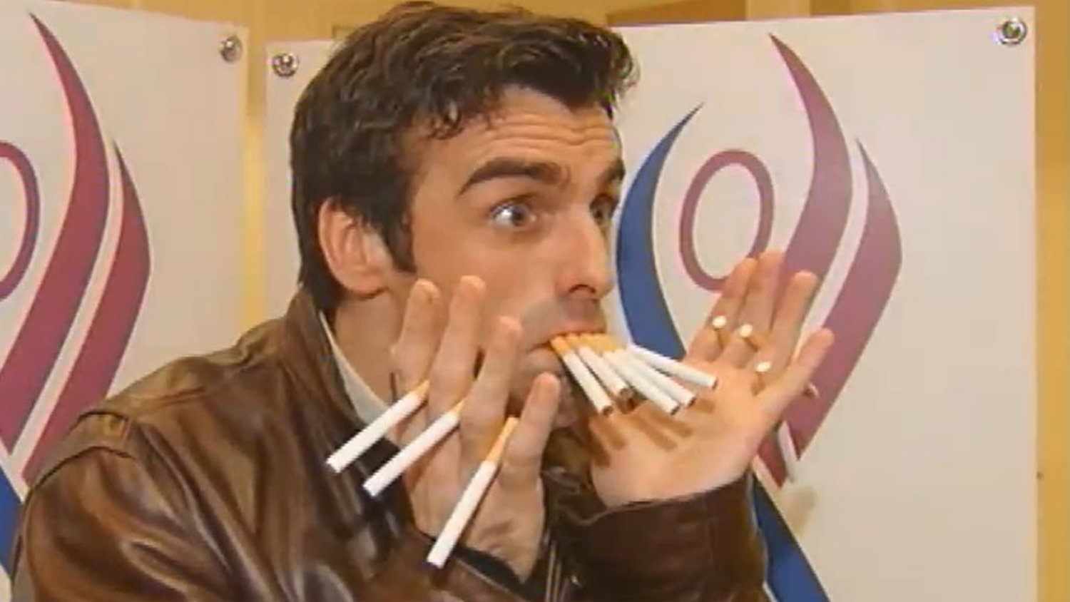 RTÉ Archives | Health | Smoke Free Coronation Street