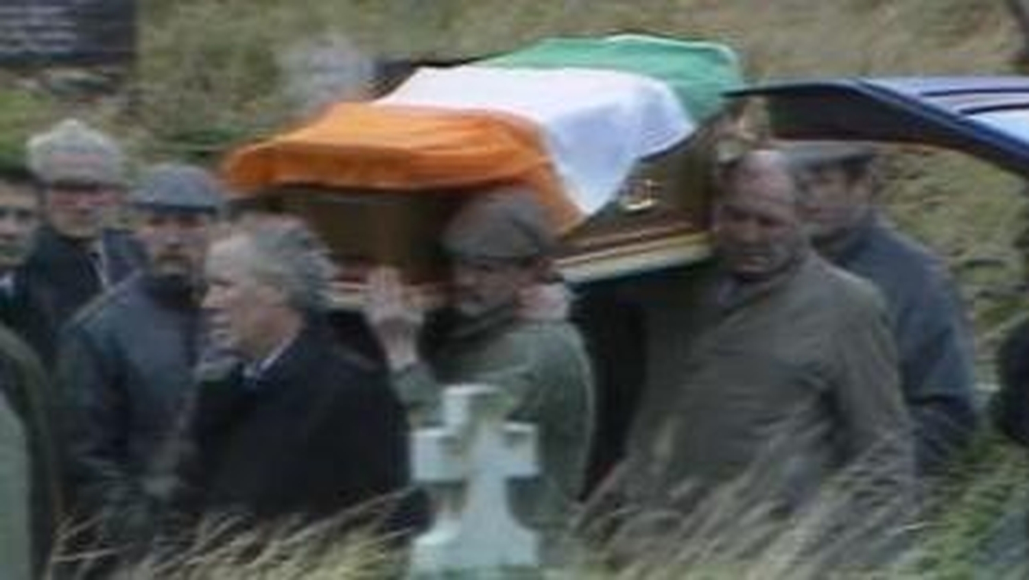 RTÉ Archives | Collections | Complaint About RUC At Belfast Funeral
