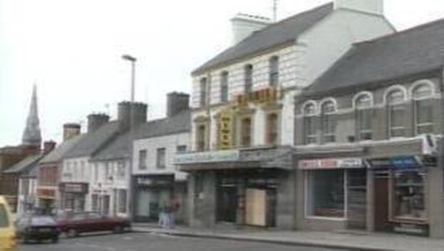 RTÉ Archives | Collections | RUC Man Fires Into Restaurant