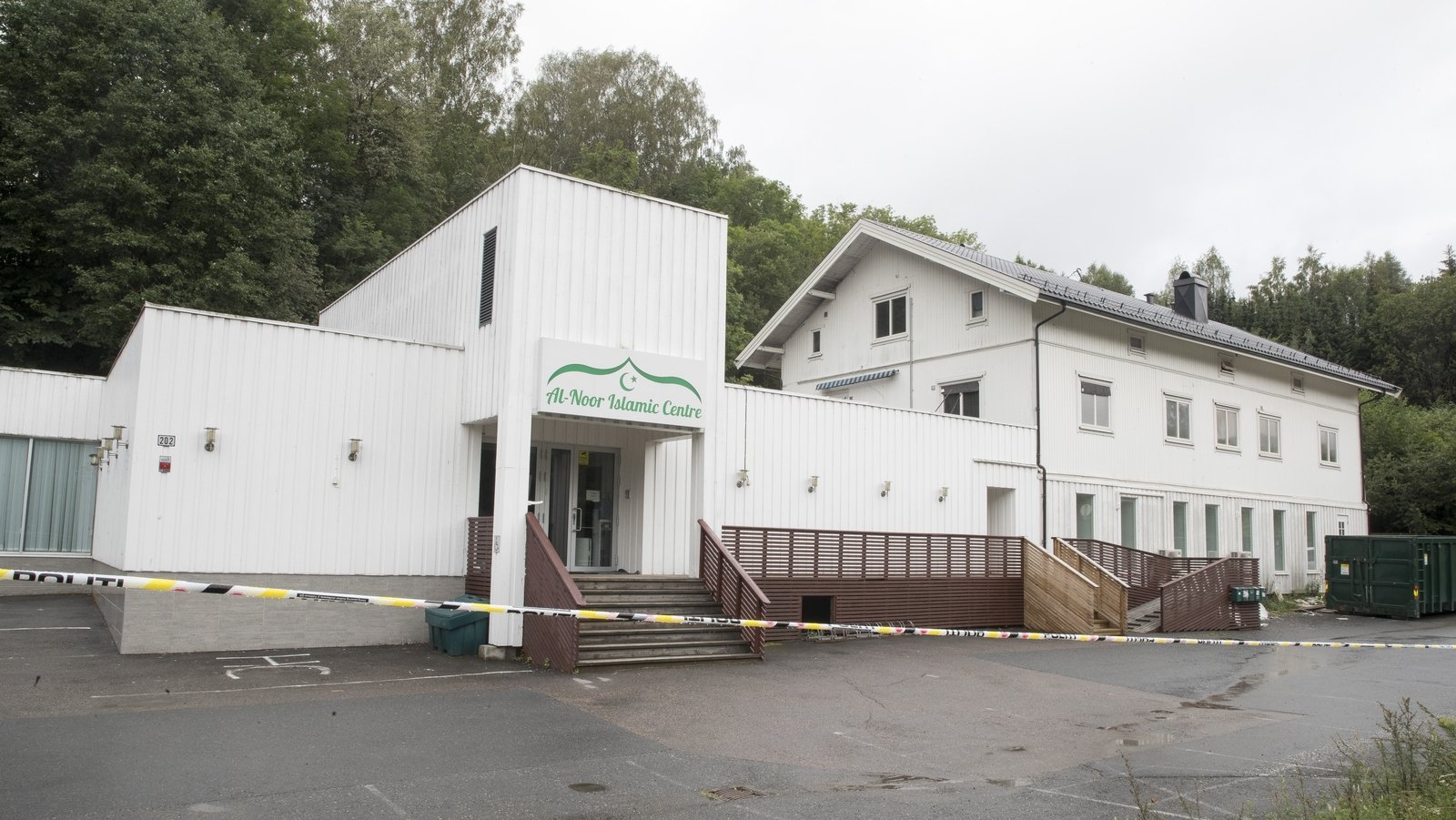 Norway mosque shooting 'attempted act of terror'