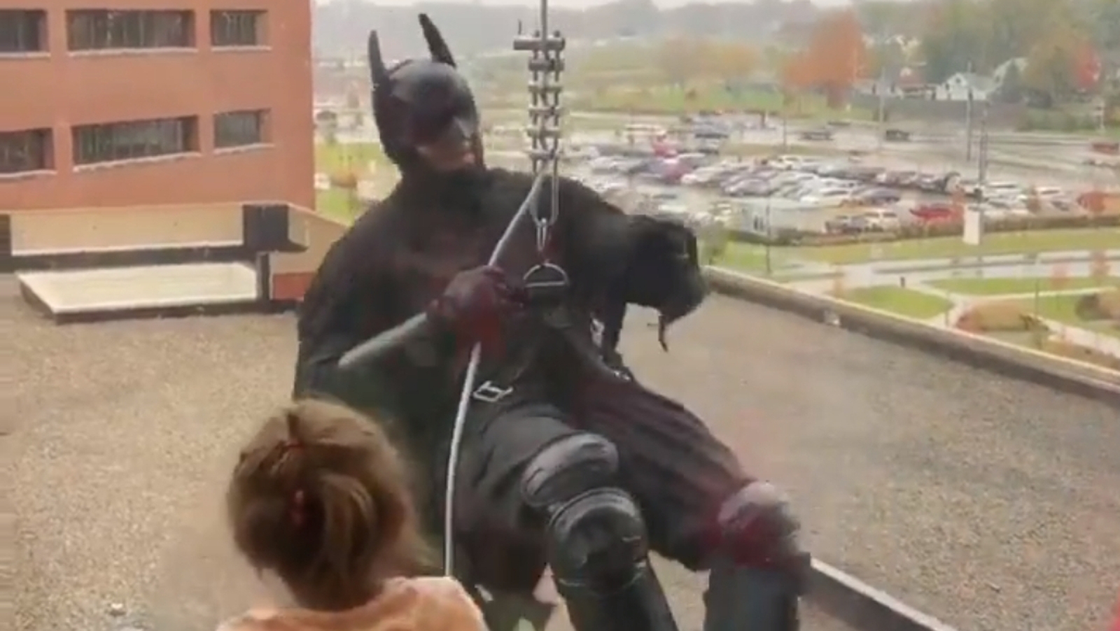 'Batman' visits kids in Ohio hospital for Halloween