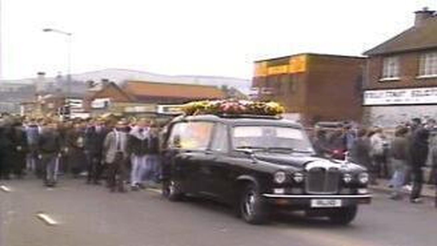 RTÉ Archives | Collections | Soldiers Killed At IRA Funeral