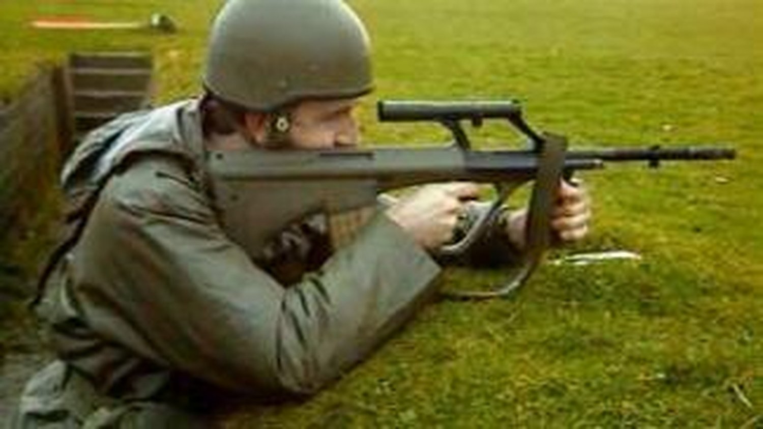 RTÉ Archives | Collections | Irish Army Gets New Rifle