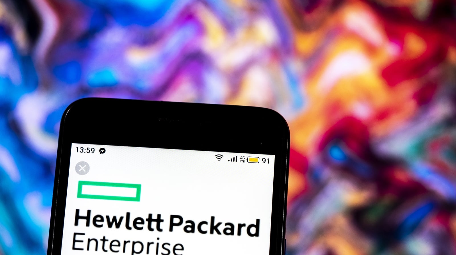 Hewlett Packard Enterprise shares surge 30% on AI demand