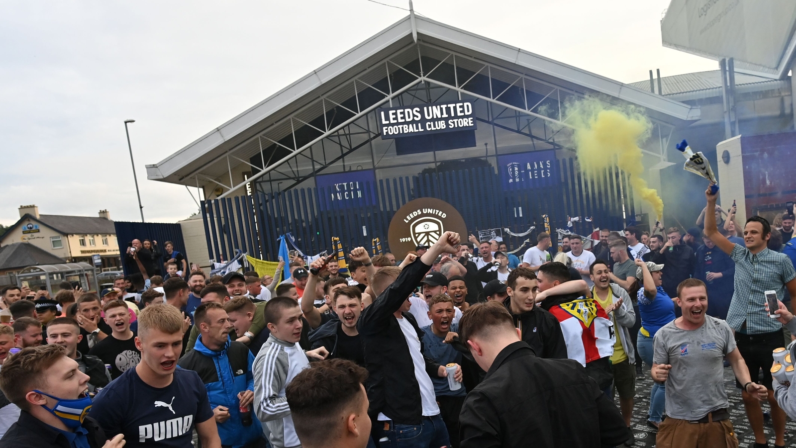 Leeds promoted back to Premier League as WBA beaten