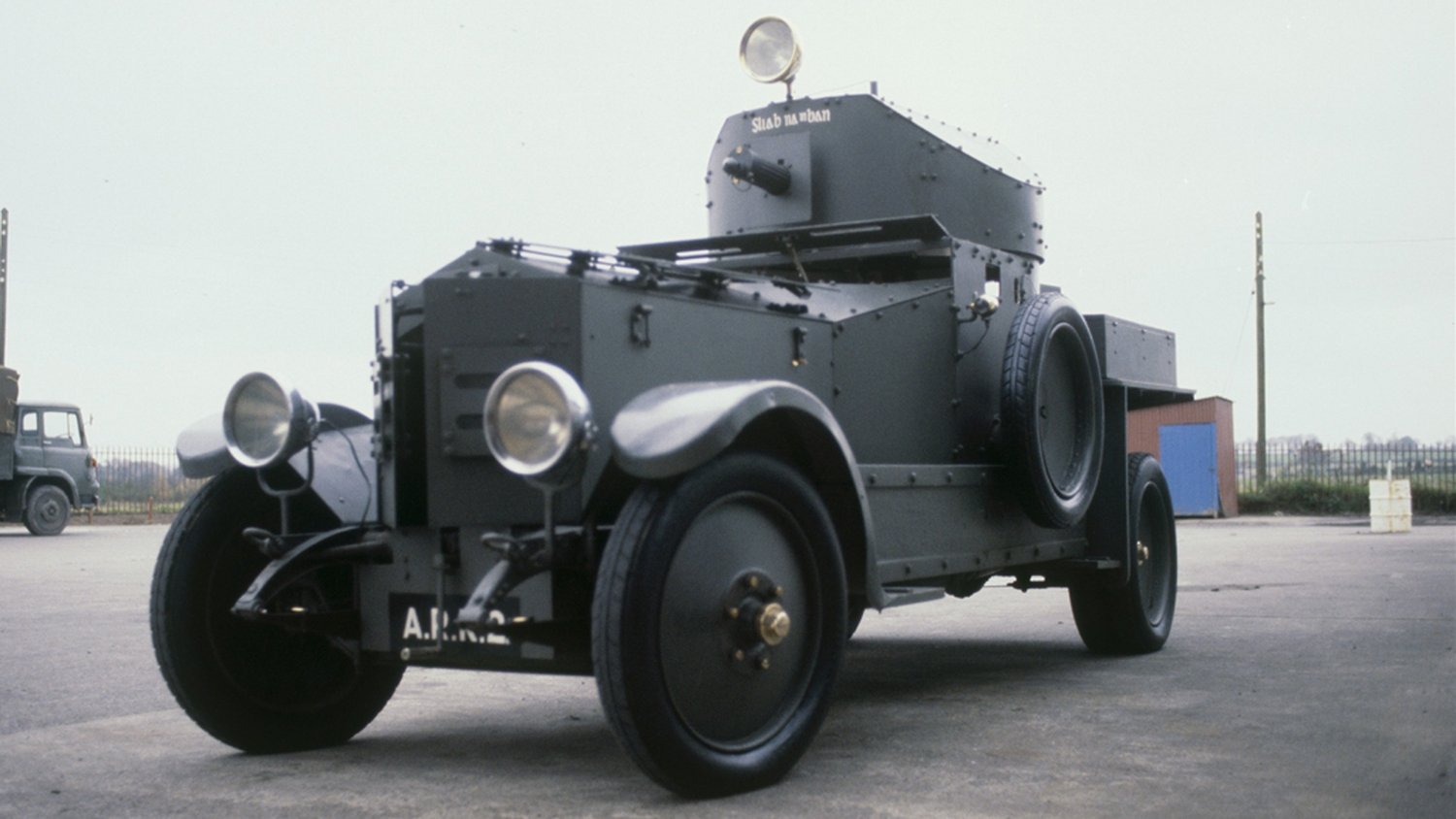 RTÉ Archives | War and Conflict | Sliabh Na mBan Armoured Car