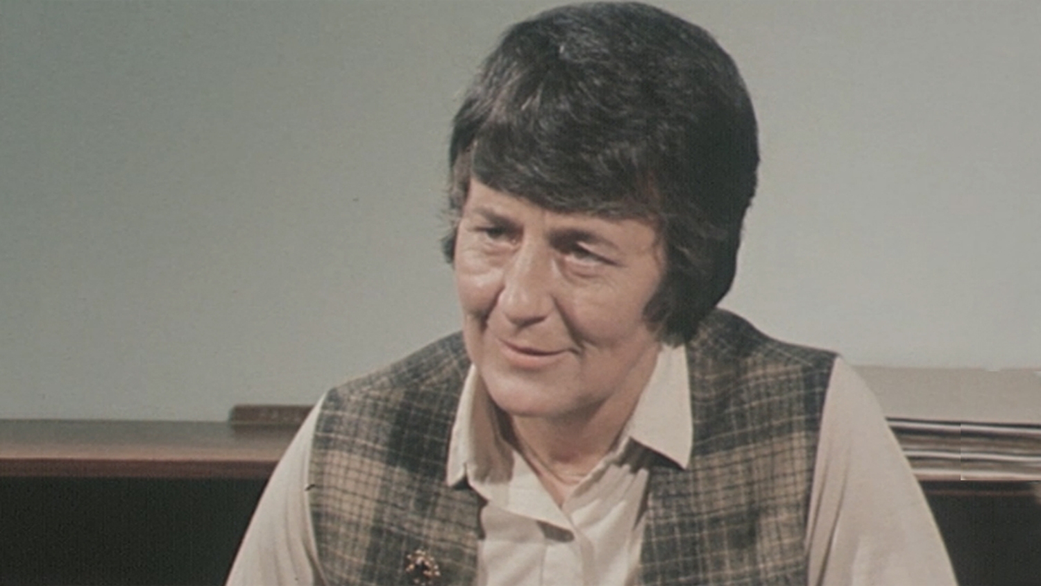 RTÉ Archives | Society | First Female Bank Branch Manager