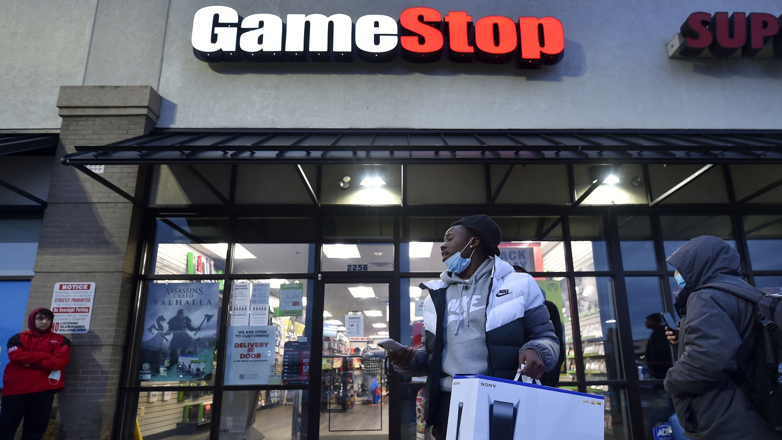 Hedge funds retreat as GameStop and AMC share soar