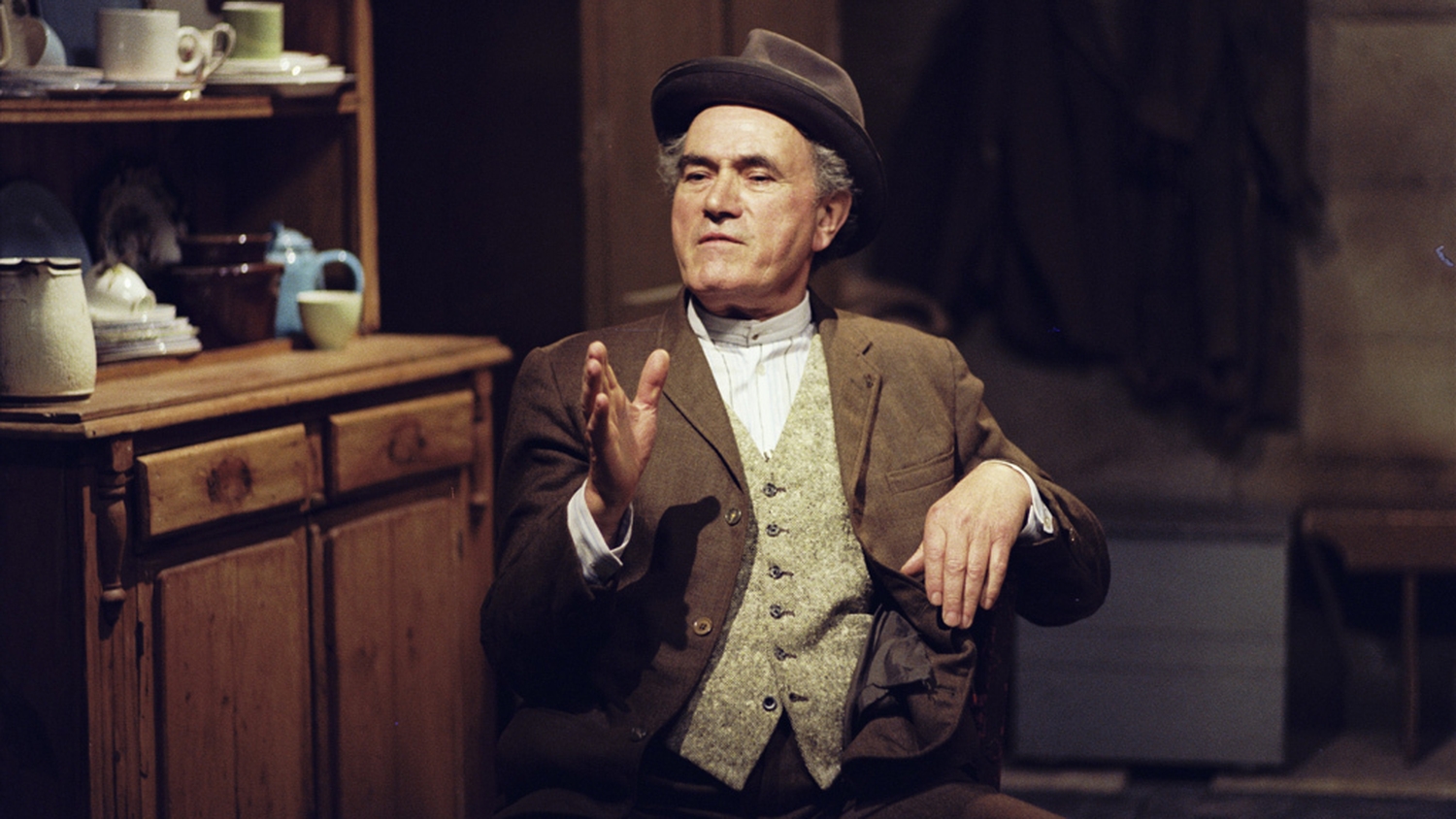 RTÉ Archives | Arts and Culture | Storyteller Eamon Kelly