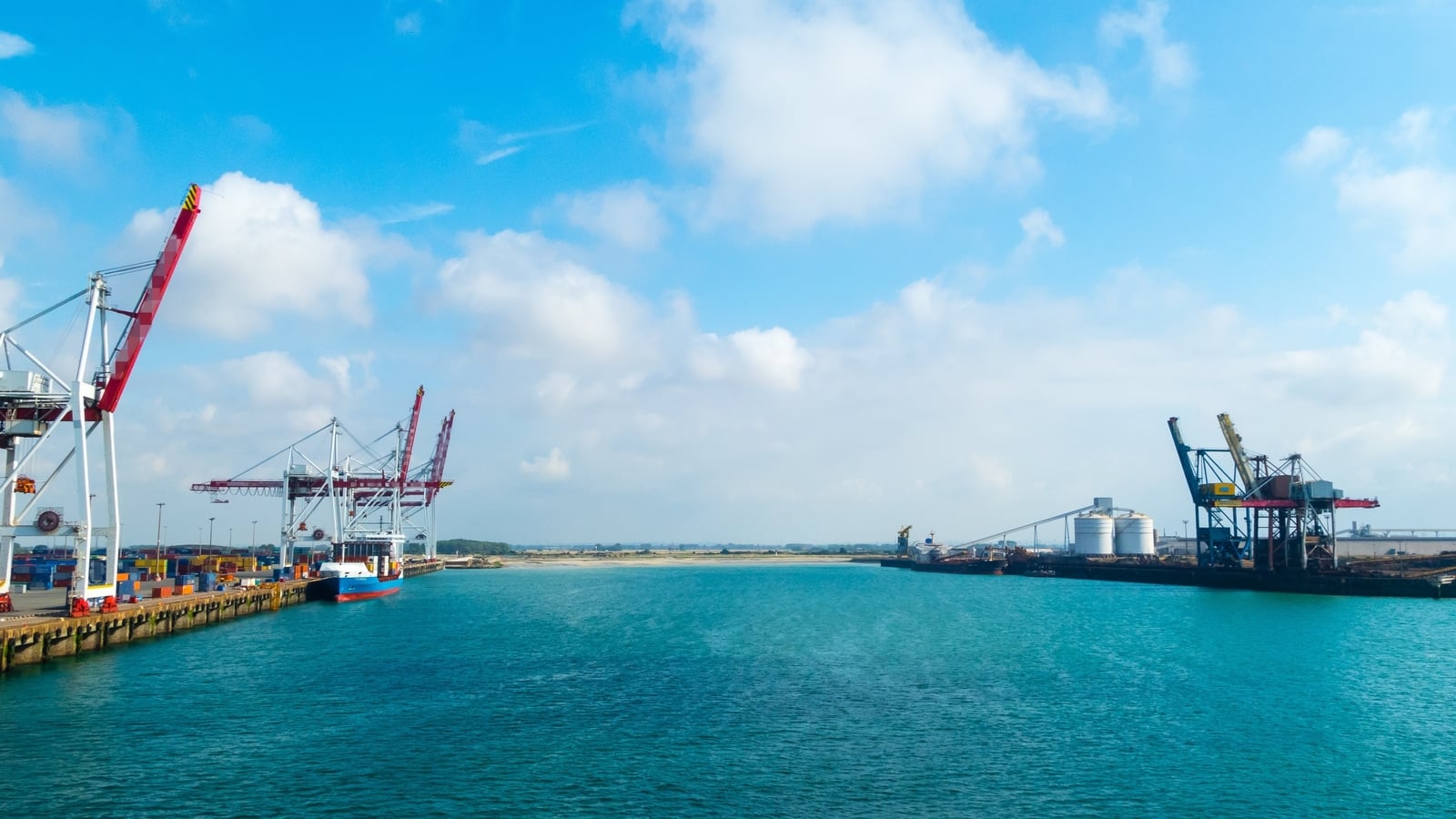 Irish-French sea links hit 44 with new Dunkirk terminal