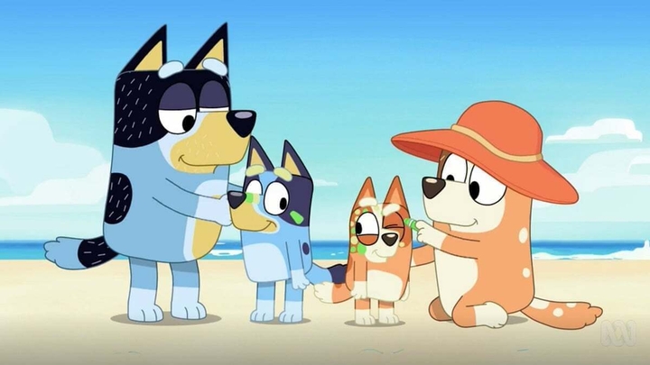 Bluey S01E26 - The Beach - RTÉ Player