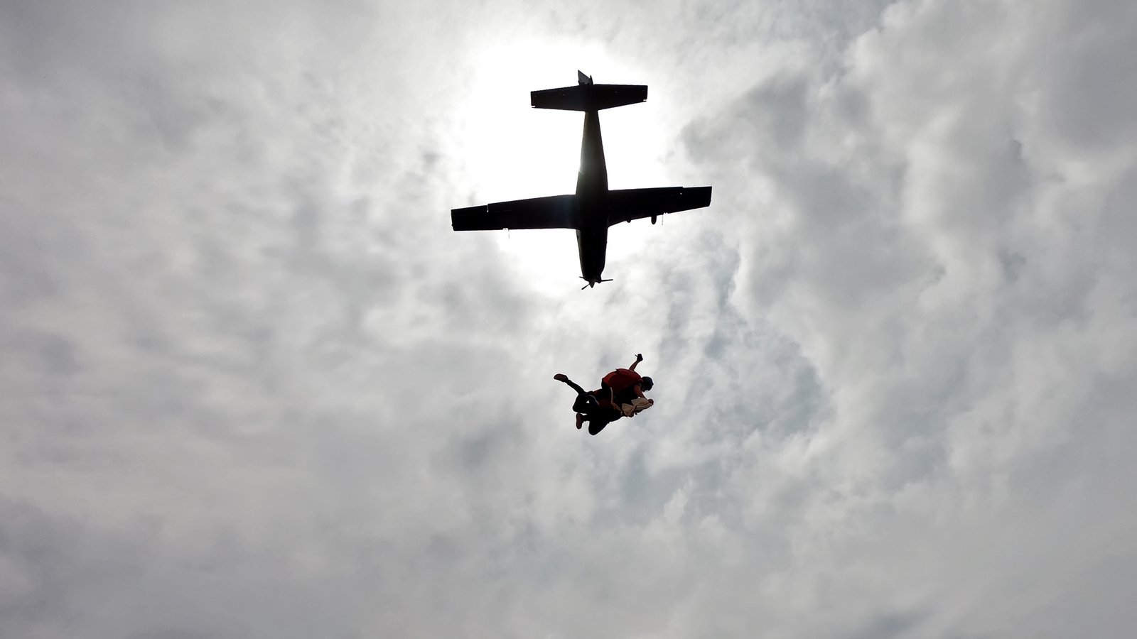 Daredevil granny, 103, beats record for parachute jump
