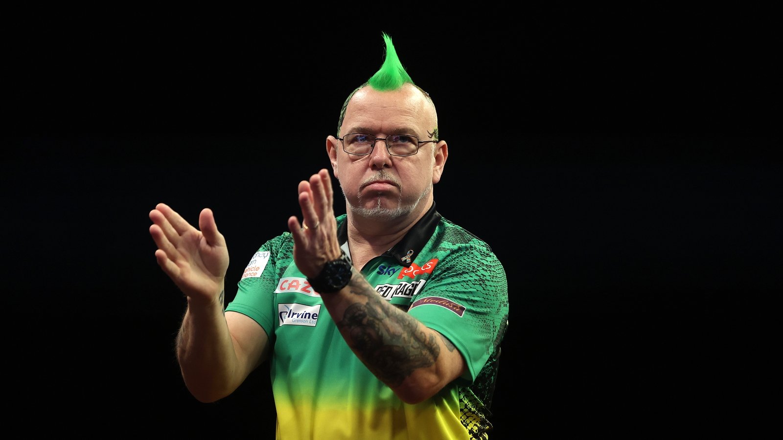Wright crashes out at Grand Slam of Darts