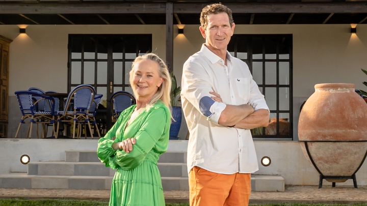 Dr Eva's Great Escape S02E01 - RTÉ Player