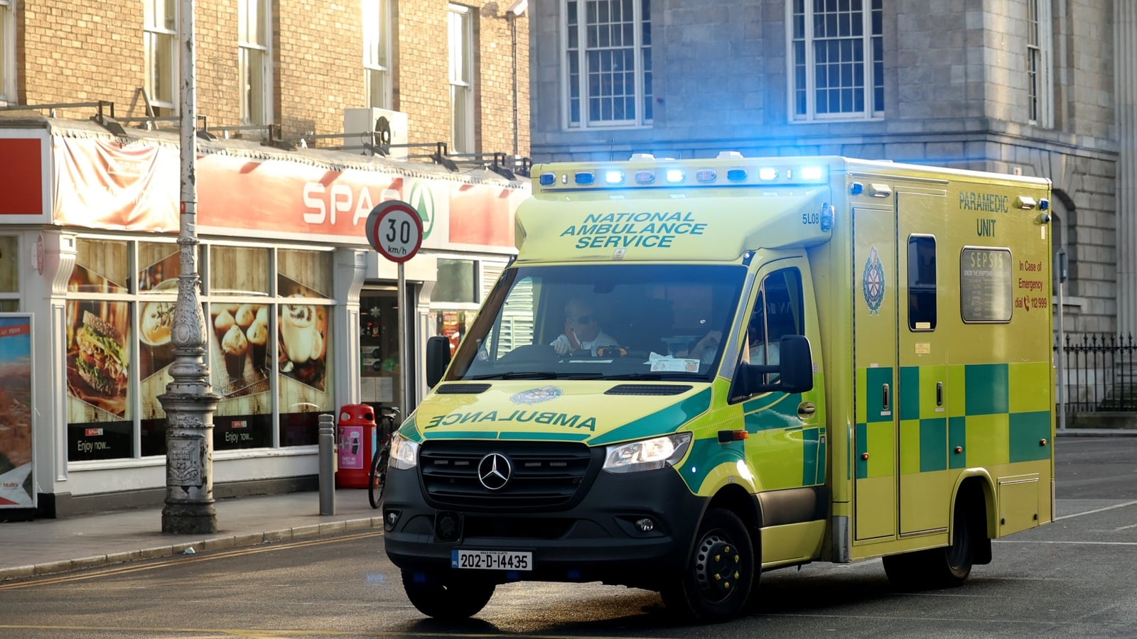 Ambulance emergency response targets not met - HSE