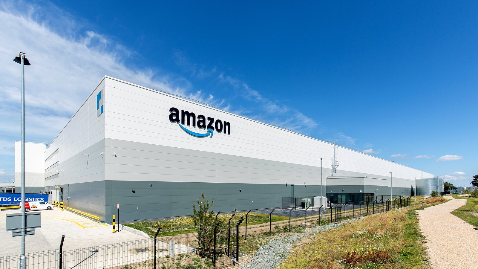 Amazon announces plan to launch Irish website in 2025