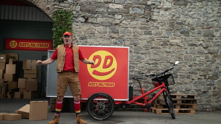 Dizzy Deliveries S01E09 - Sports Centre - RTÉ Player