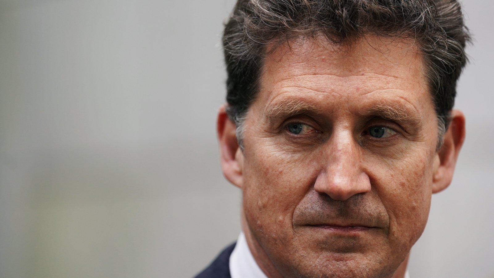 Minister denies green levies unfairly target airlines