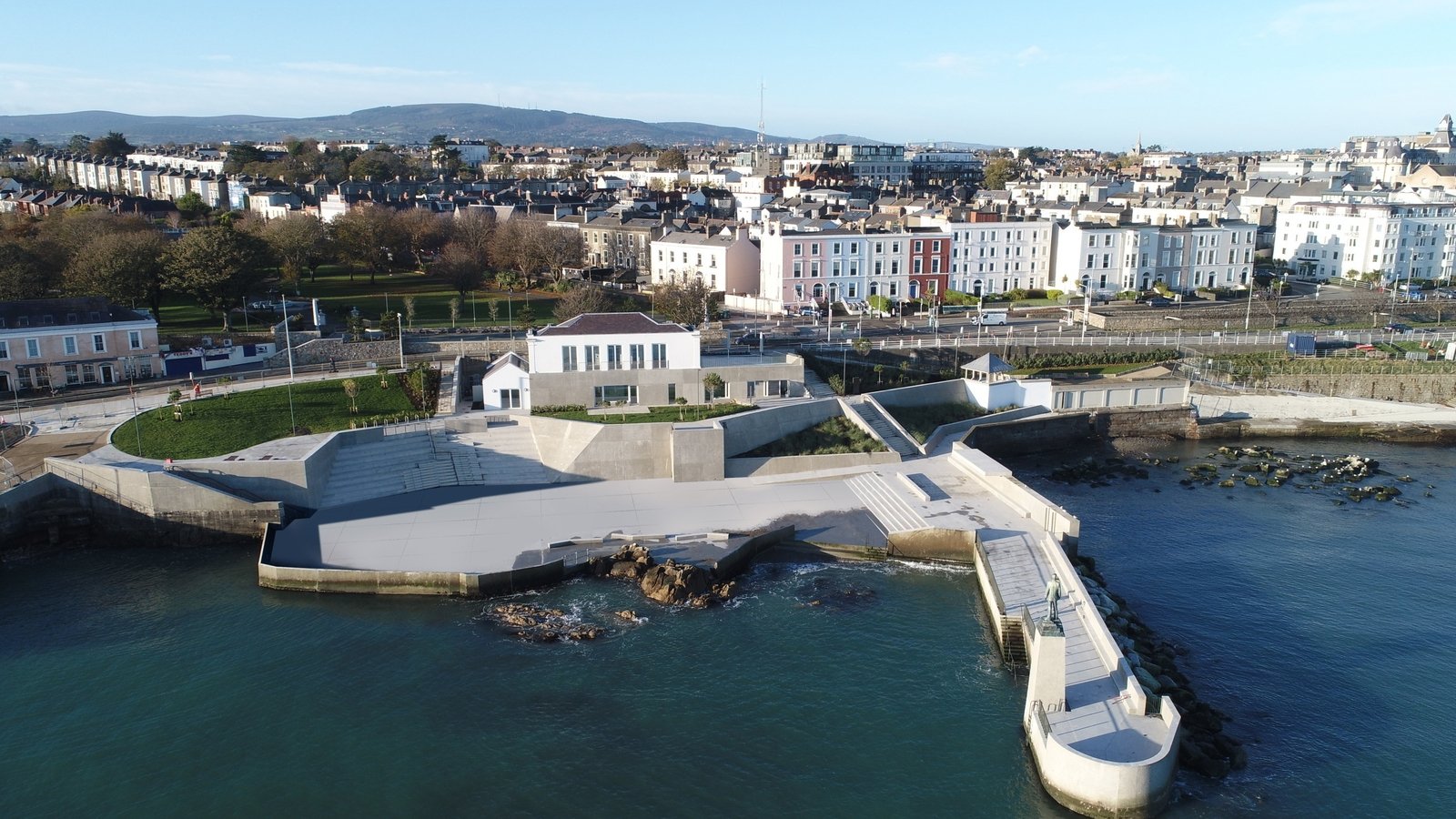 Dún Laoghaire baths reopen after 17-year campaign