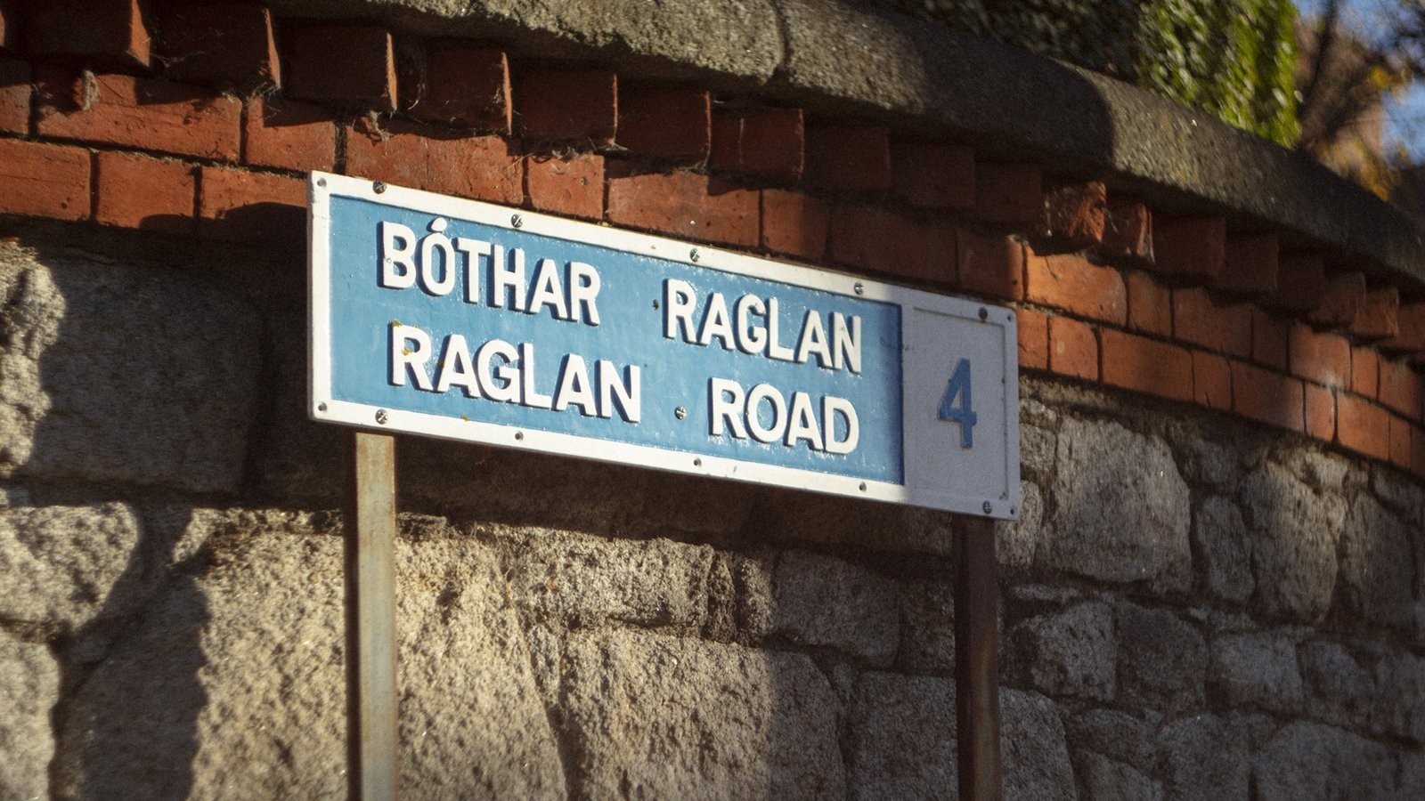 The story behind Kavanagh's On Raglan Road - The Lyric Feature