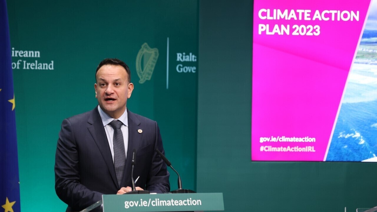 Updated climate plan 'charts way forward' - Taoiseach