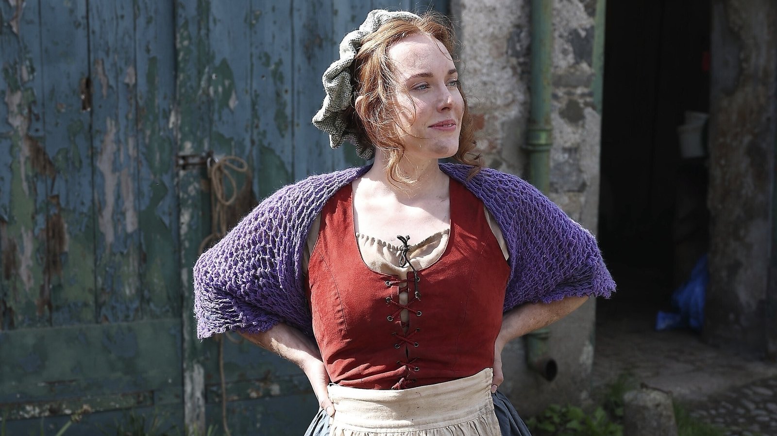 Up the Dubs! It's Molly Malone singing her song!!