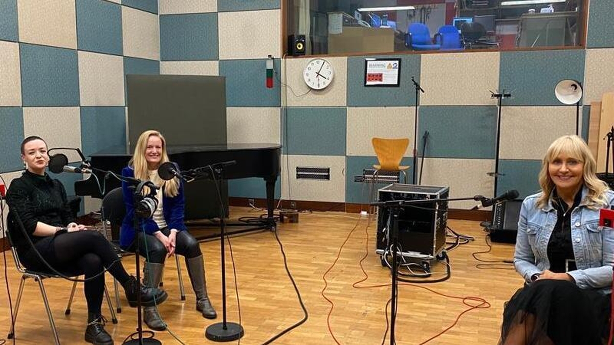 Eimear Noone | Sunday with Miriam - RTÉ Radio 1