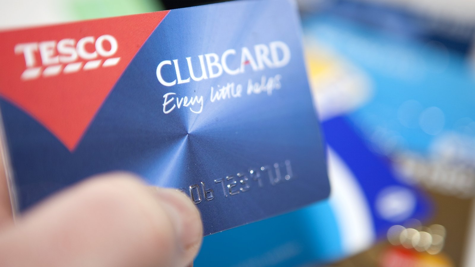 Tesco forecasts lower profits for this year