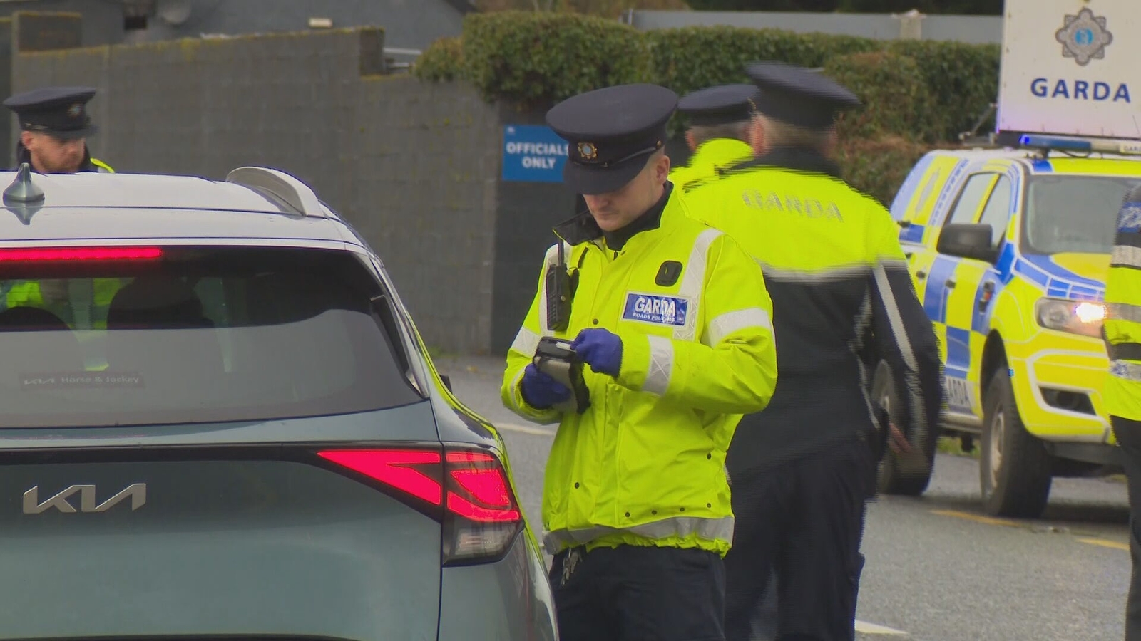 Garda numbers assigned to roads policing fall further