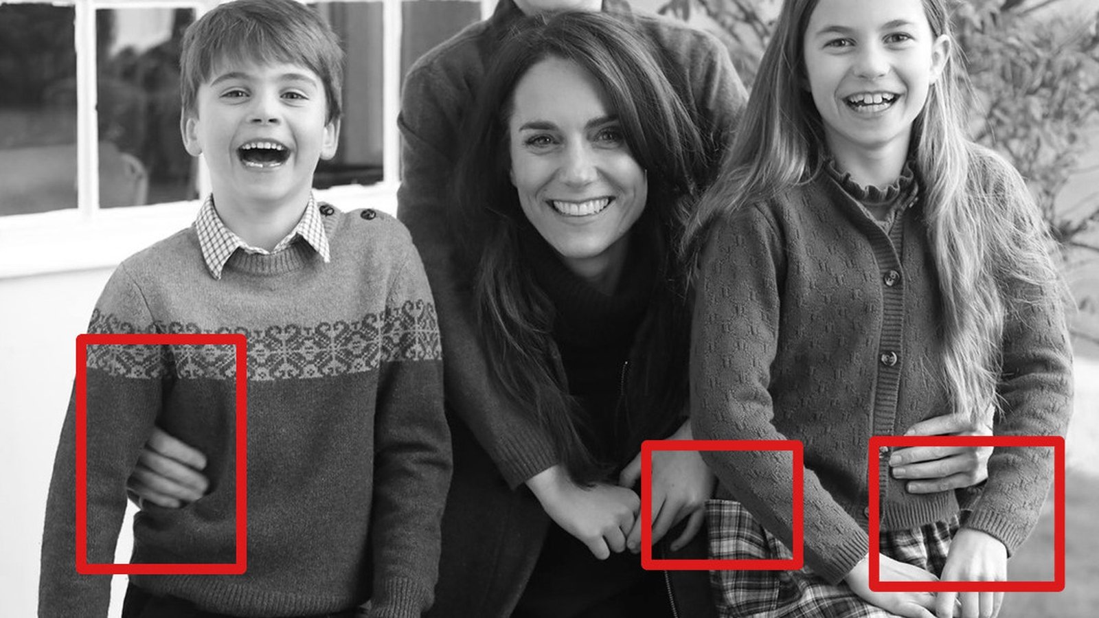 What appears to have been manipulated in the Princess Kate image?
