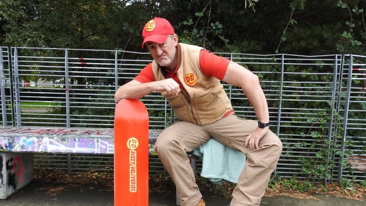 Dizzy Deliveries S02E13 - The Skate Park - RTÉ Player