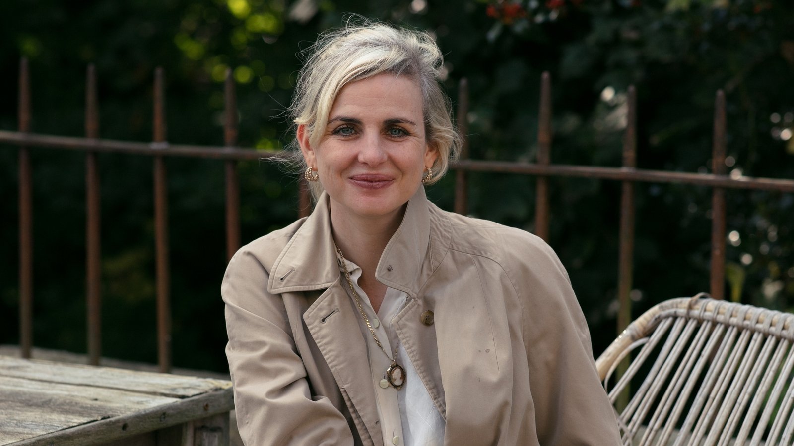 Old Romantics by Maggie Armstrong - read an extract