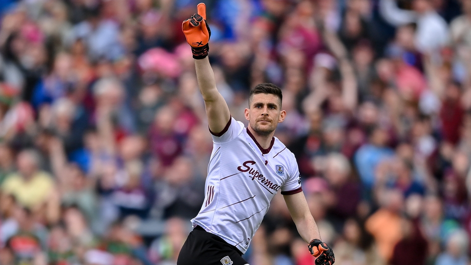 Gleeson kicks Galway to dramatic Connacht title