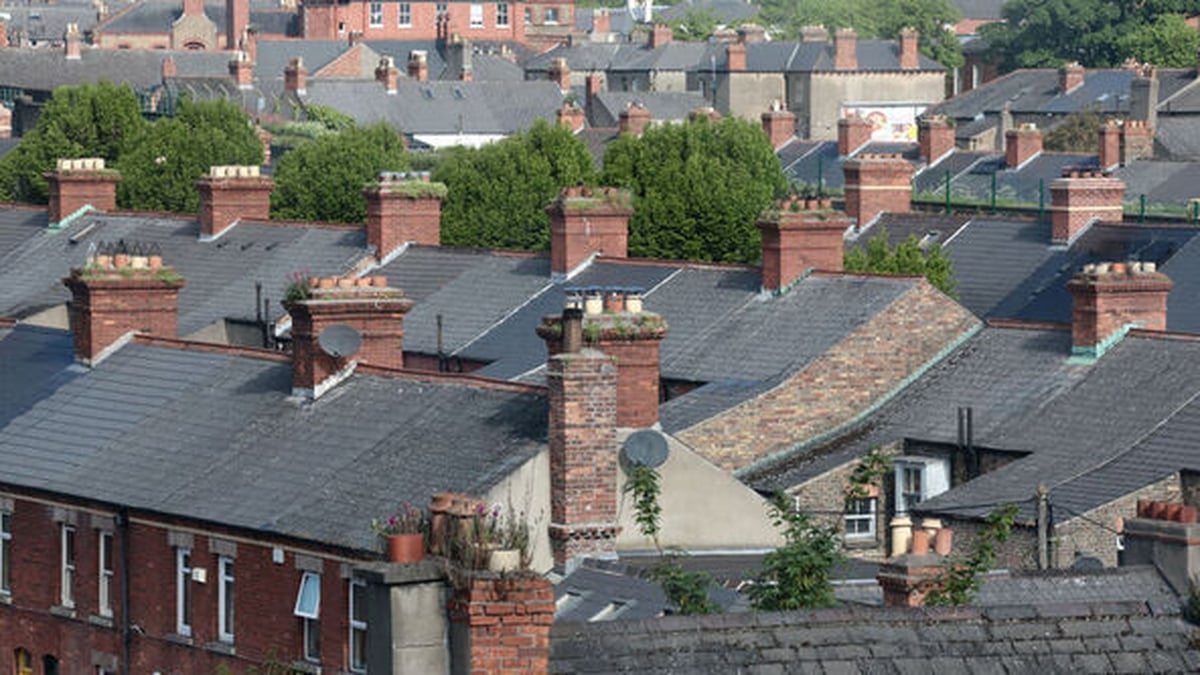 Over 30,000 households experiencing 'hidden homelessness' - report ...